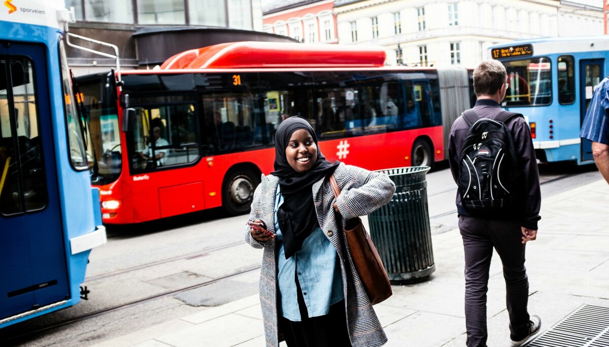 Sumaya Jirde Ali: – Jeg må ikke miste mine beste år på Facebook ... Sumaya Jirde Ali: – Jeg må ikke miste mine beste år på Facebook ...